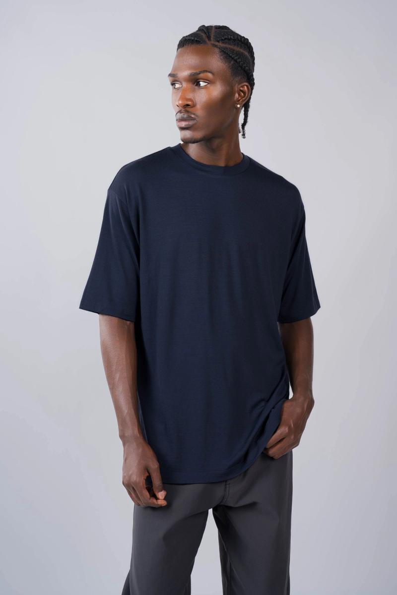 OUTLIER – Ultrafine Merino Cut Three T-Shirt