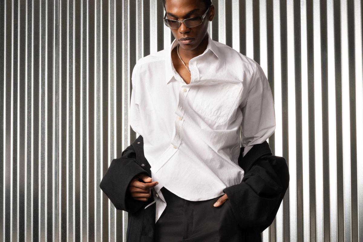 OUTLIER – A New Materialism in Clothing