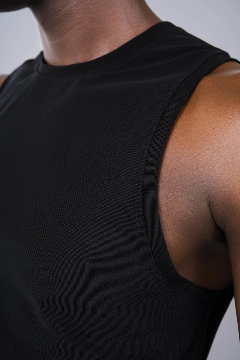 OUTLIER – Experiment 389 - Overkill Mesh Tank