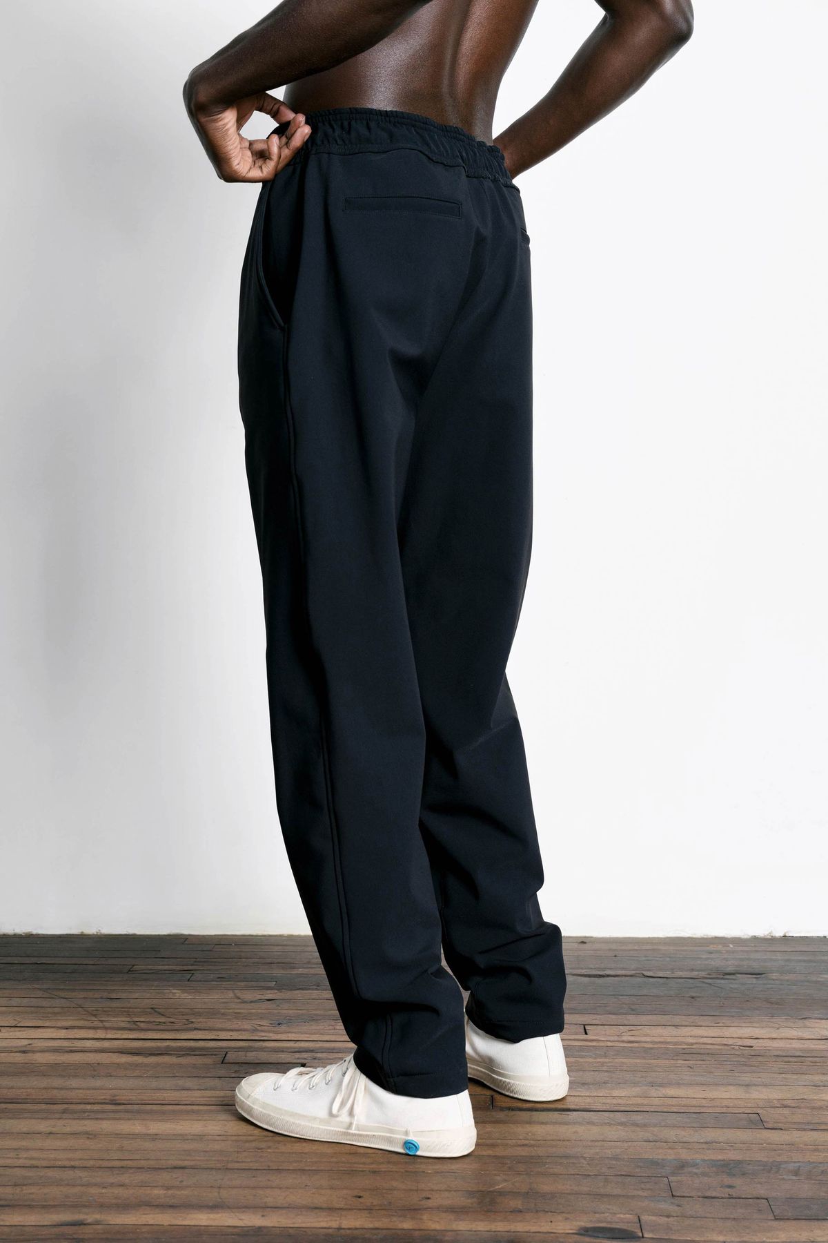 OUTLIER – Experiment 332 - OG Yes Pants