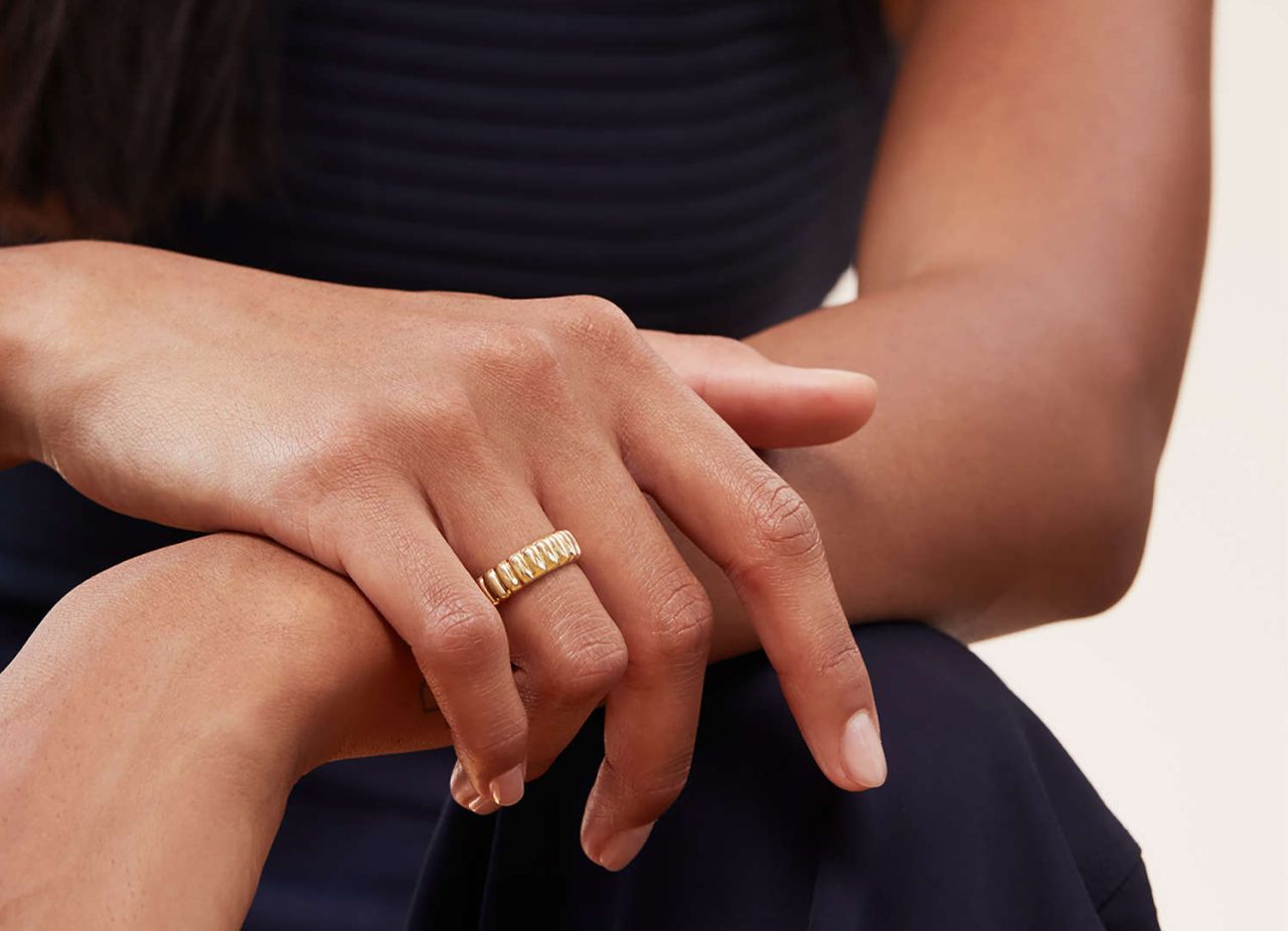 Charlotte ring mejuri store
