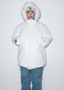 Fall/Winter 2021 Lookbook – Supreme