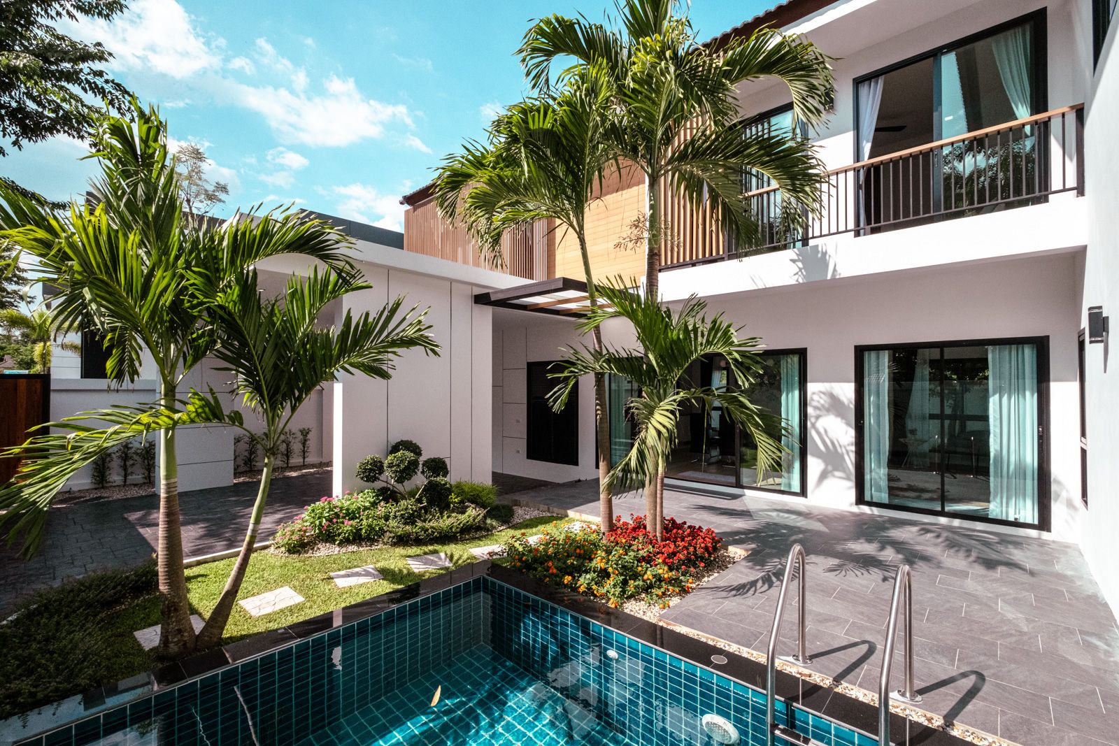 Elegant Modern Home in Wang Tan Development