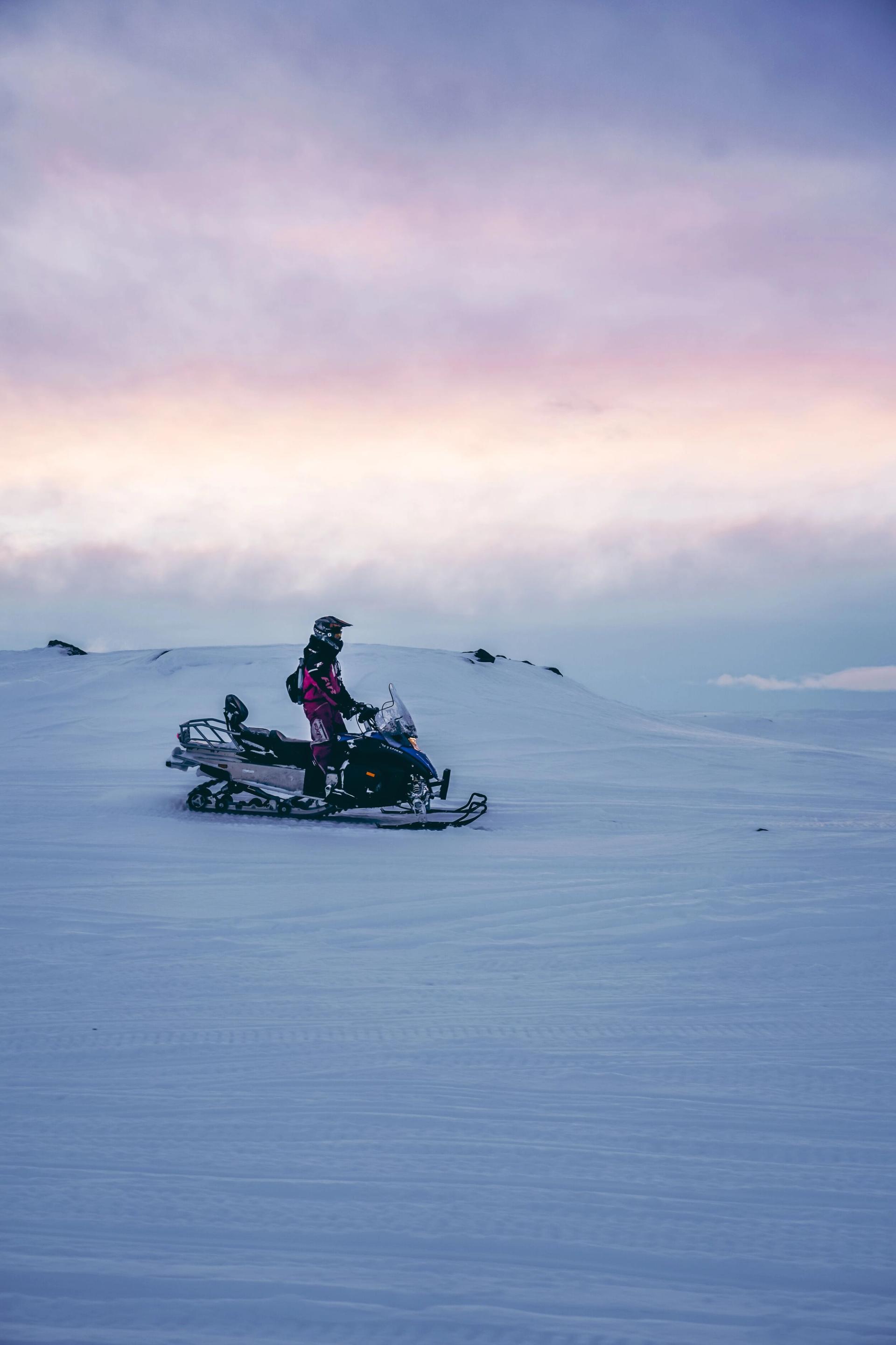 Snowmobiling in Iceland – Adventure Across Glaciers and Volcanoes