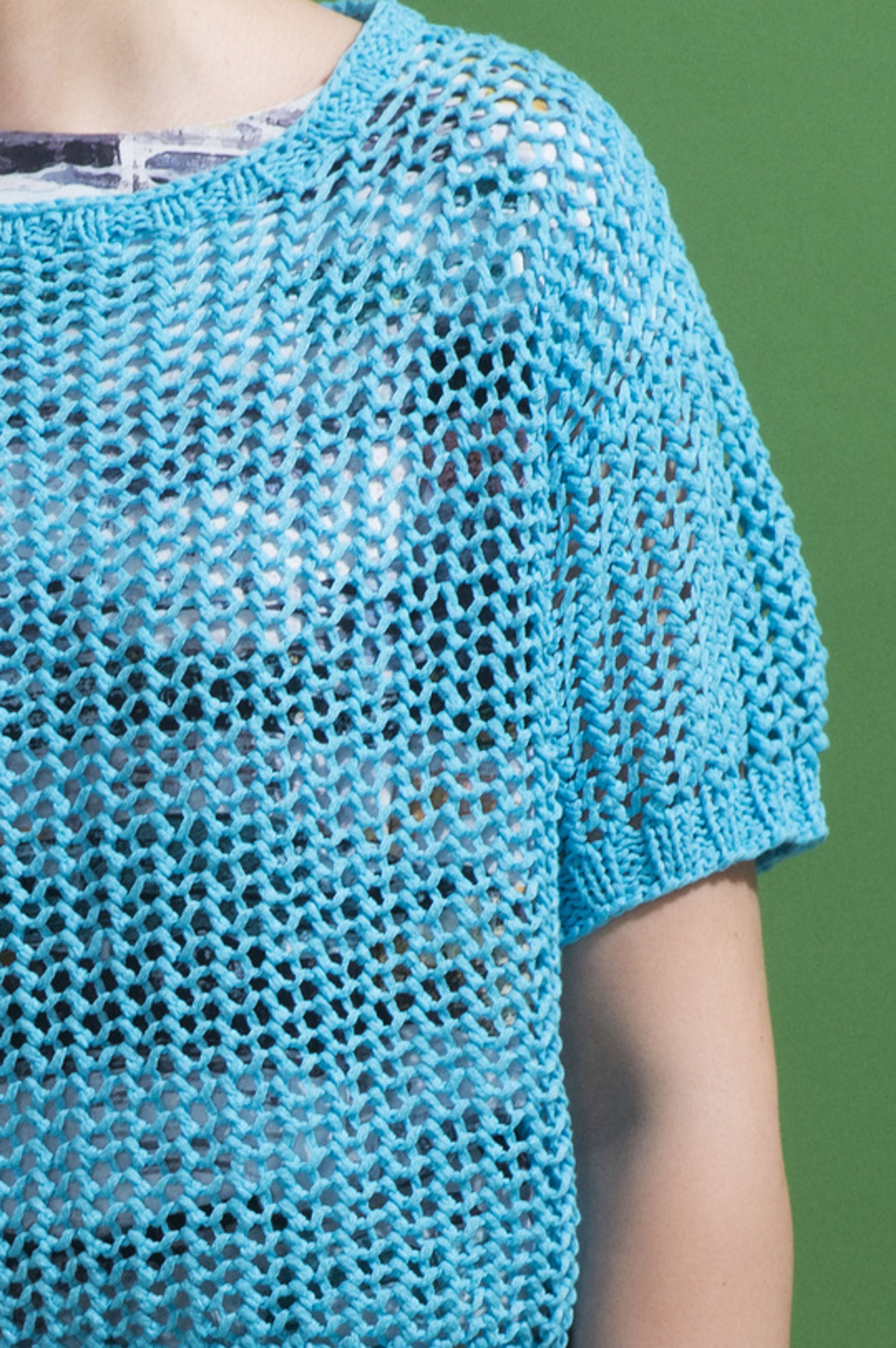 Naisen neuletoppi Novita Kaisla (Kesä 2015)