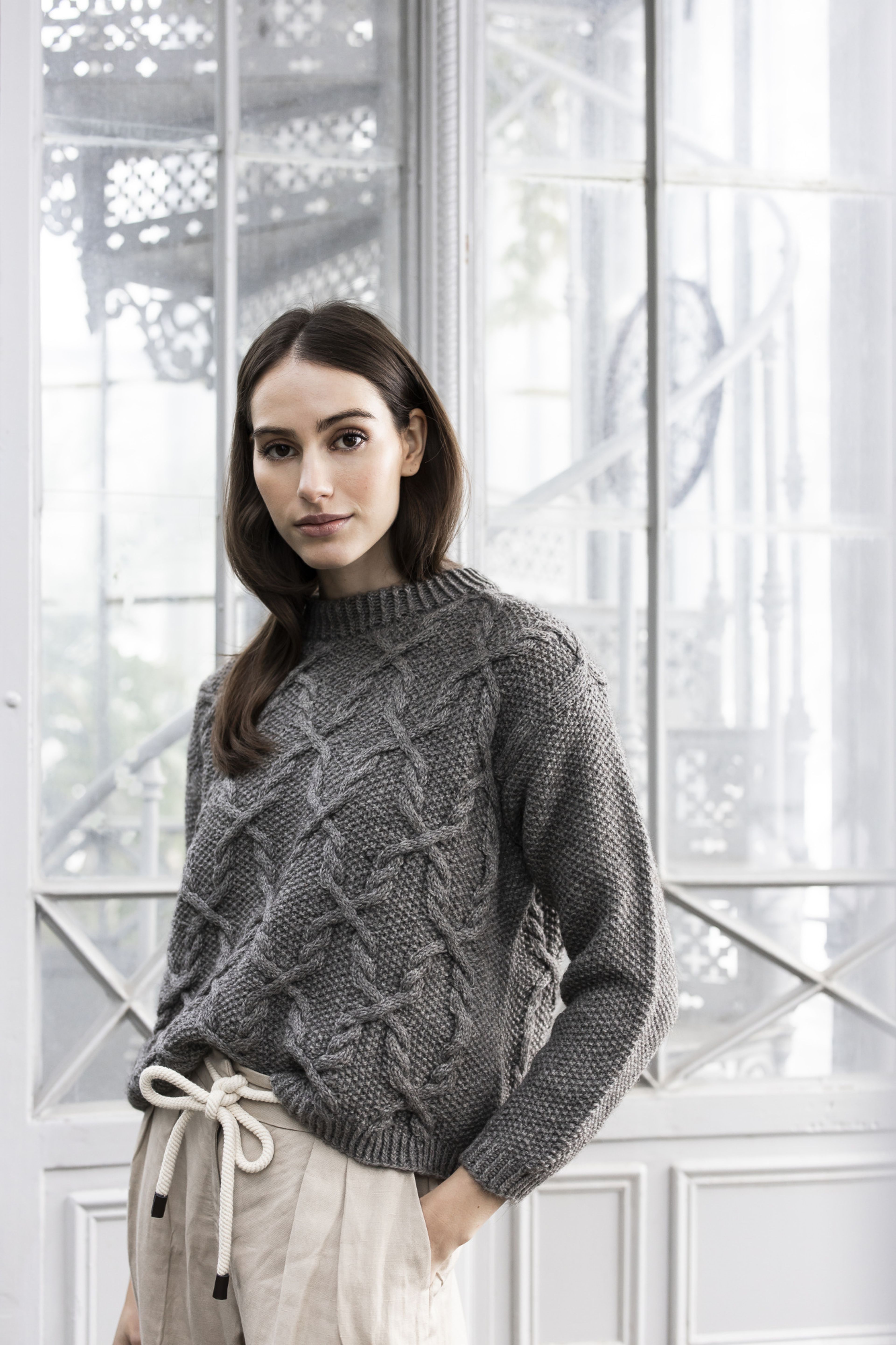 Silvia sweater WYS Illustrious Naturals