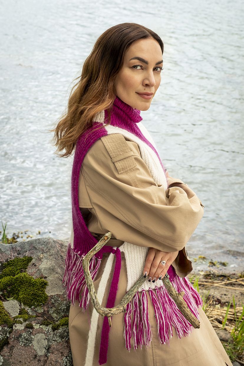 Meeri Koutaniemi vaikuttuu naisista ympäri maailmaa