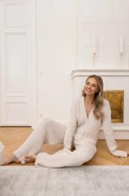 J tanssi neulelegginsit J tanssi neulelegginsit