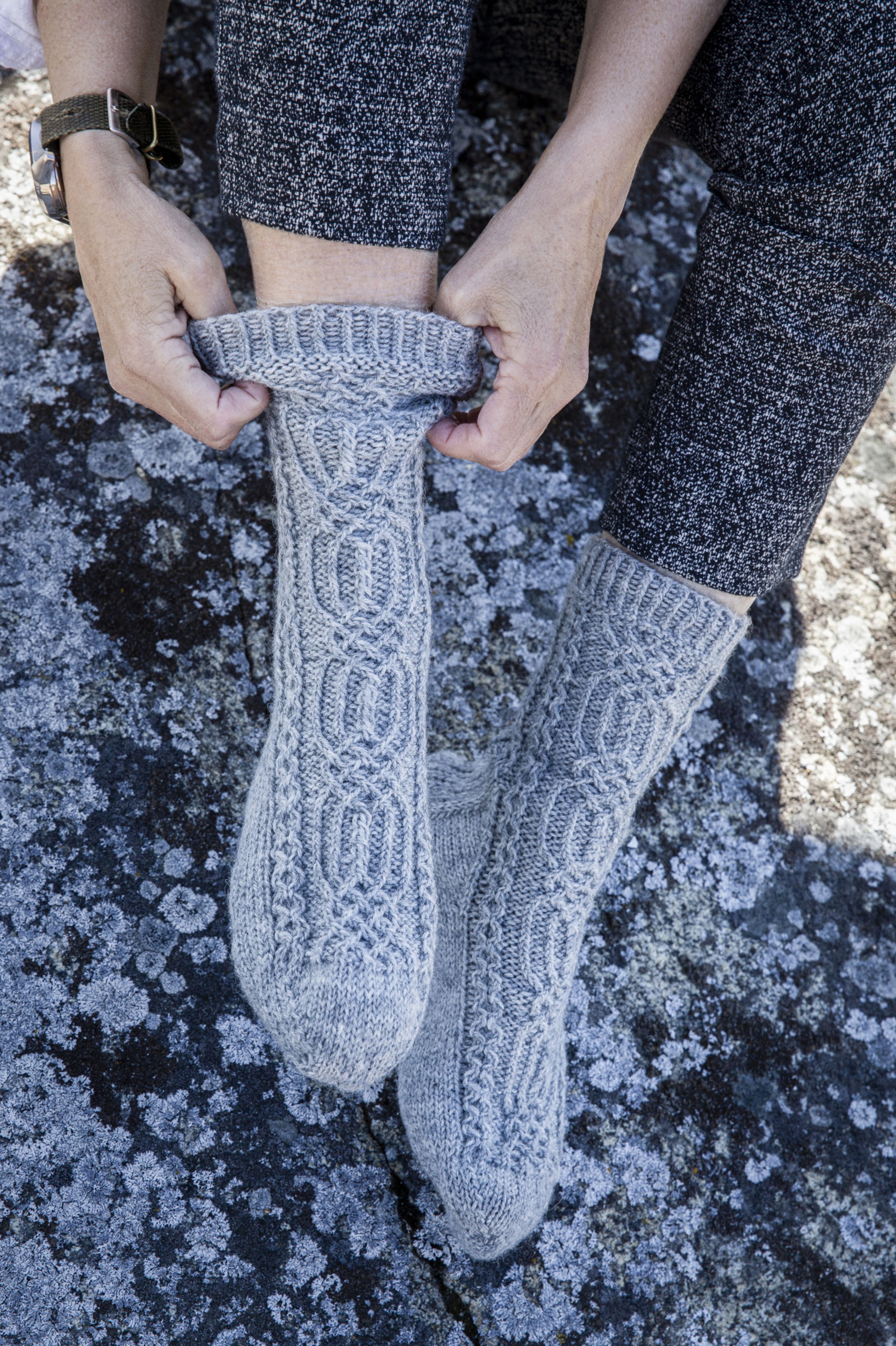 Novita Nalle: Ingrid cable socks