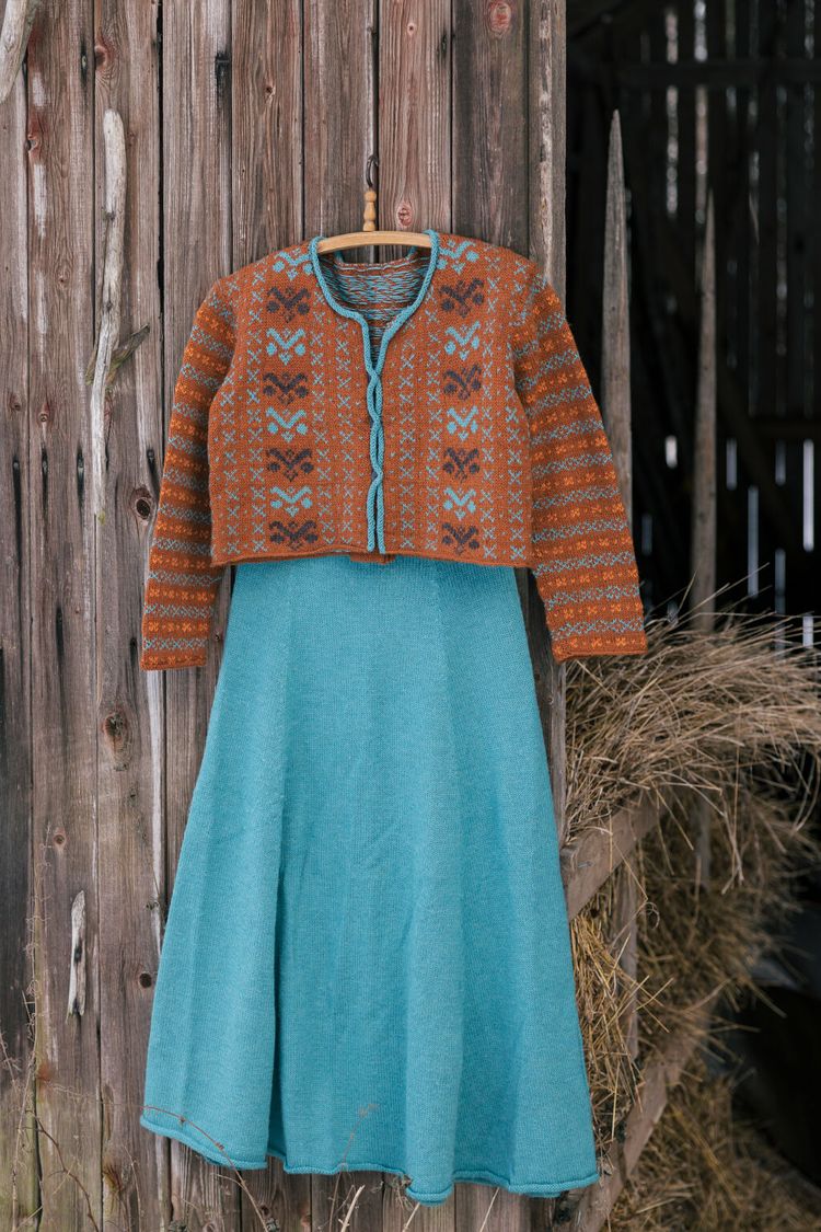 Virkattu mekko Novita Laine