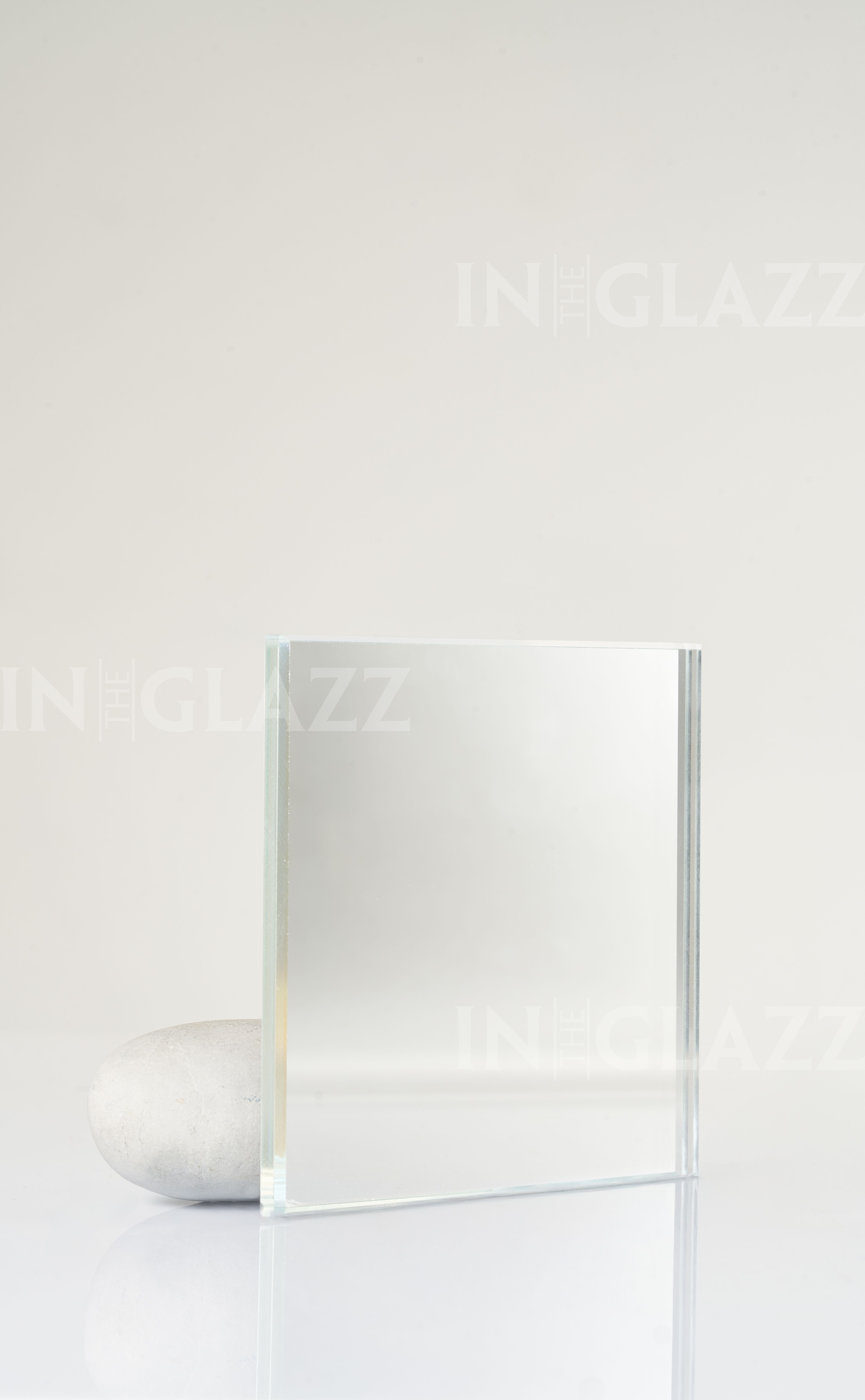 กระจกเงาใสพิเศษ (X-Mirror) - อินเดอะกลาซ - In The Glazz