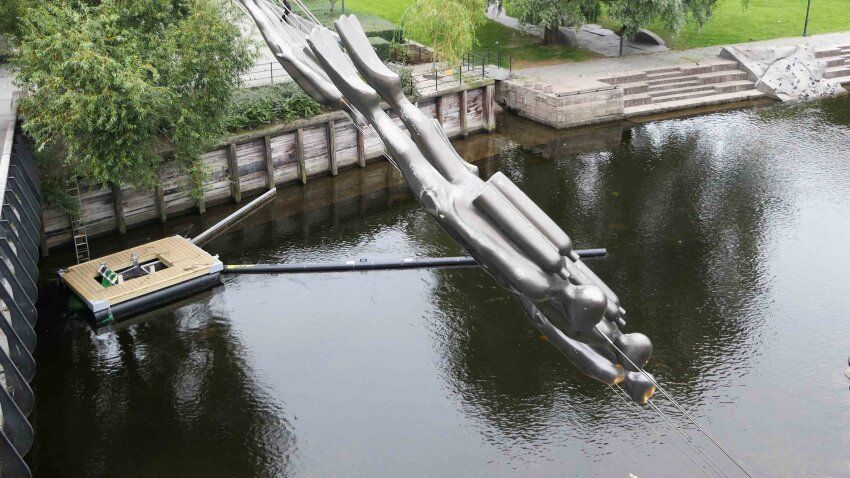 SpillTech TrashTrawl for simple, elegant river waste collection ...