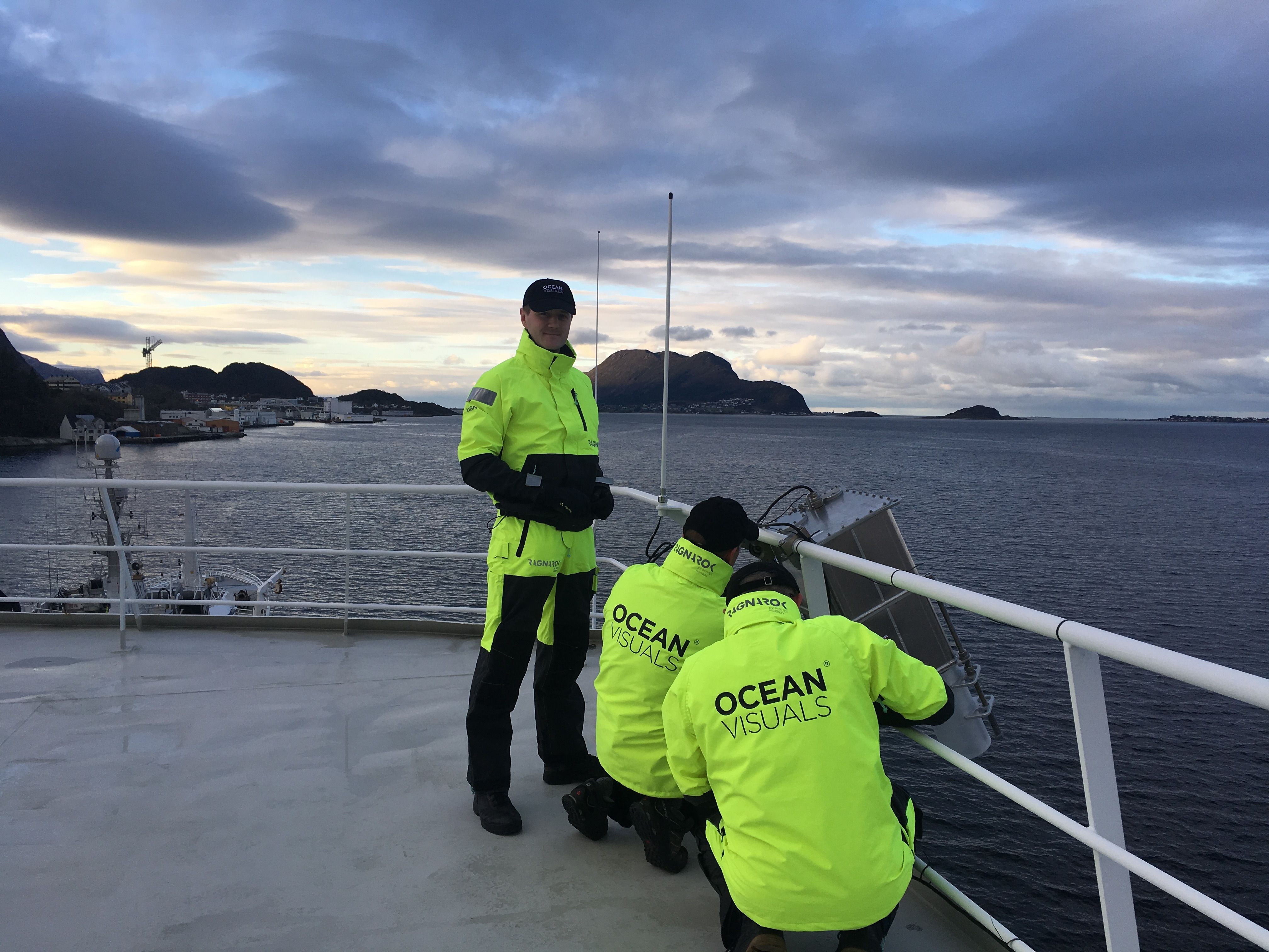 Ocean Visuals real-time detection of oil and organics in the sea ...