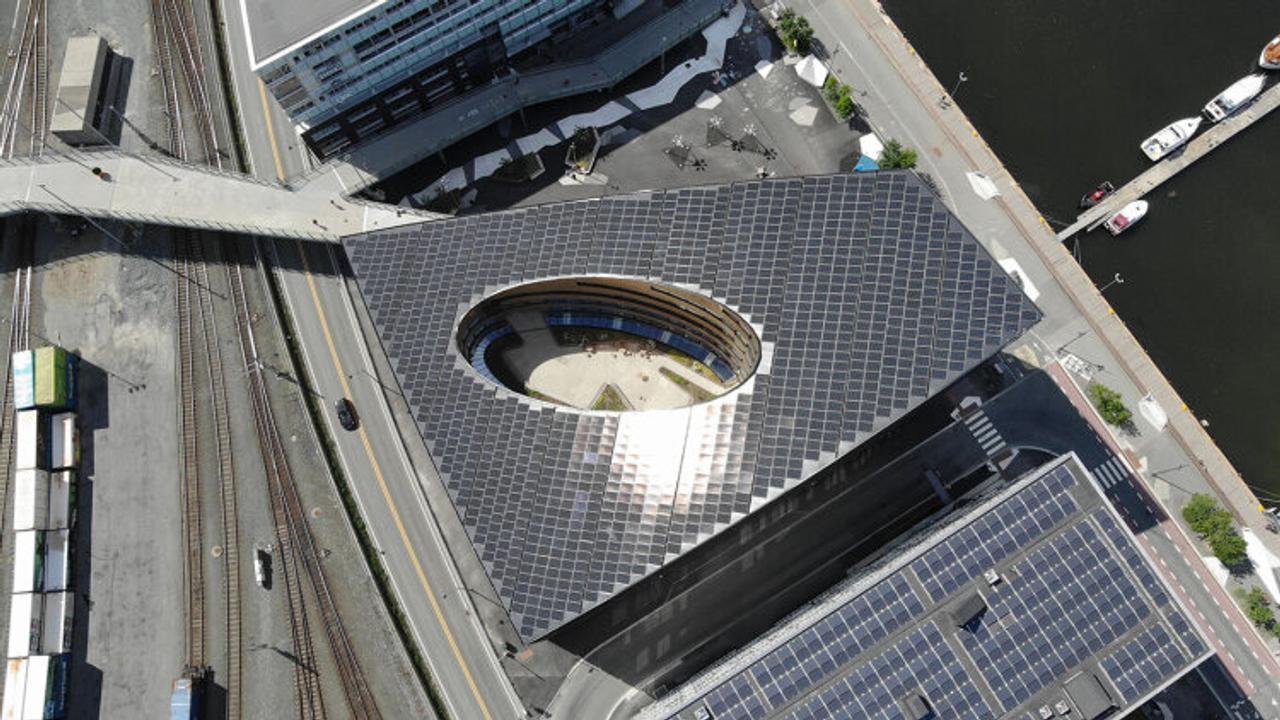 Solar power across walls and roofs: The future of commercial buildings