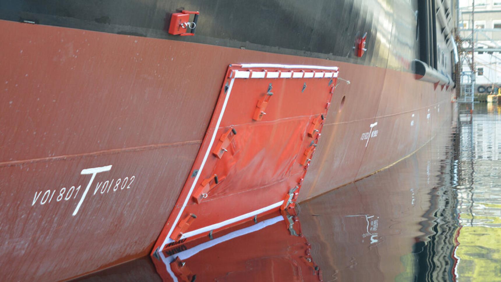 Magnetic Miko Plaster hull repair patch prevents oil leaks