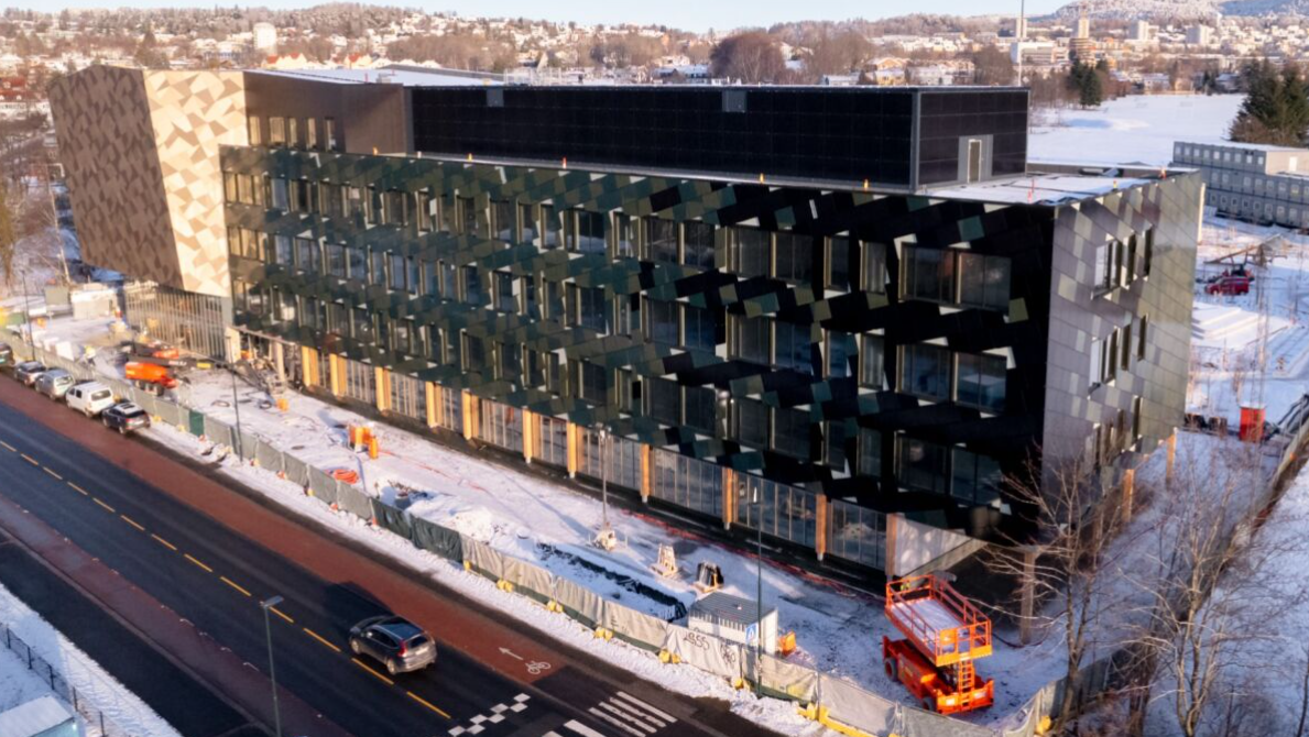 Solar power is revolutionising commercial buildings | Business Norway