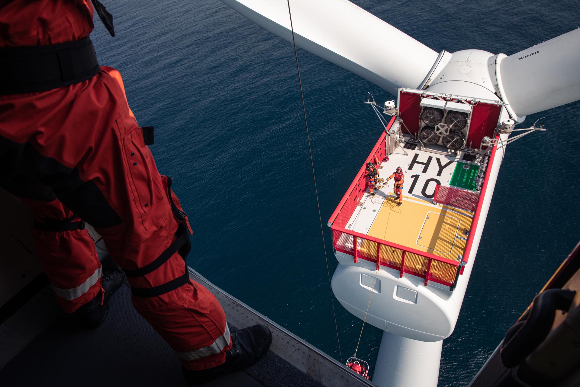 Discover how offshore wind turbines are installed | Business Norway