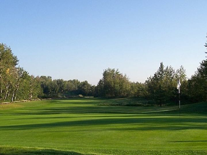 Goose Hummock Golf Resort | Canada's Alberta