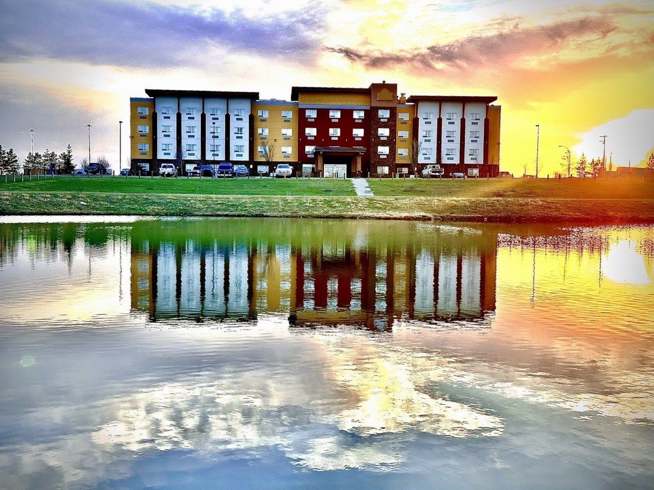 Fairfield Inn & Suites Airdrie | Canada's Alberta