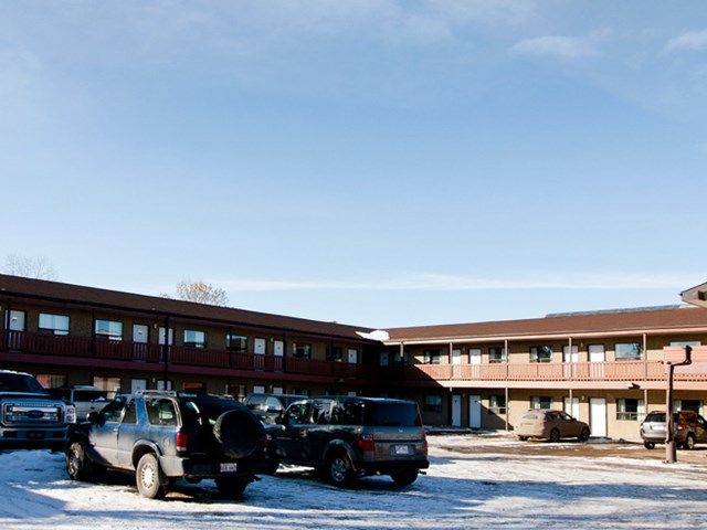 Horizon Motel | Canada's Alberta