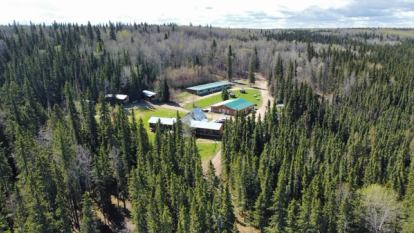 Winefred Lake Lodge | Canada's Alberta