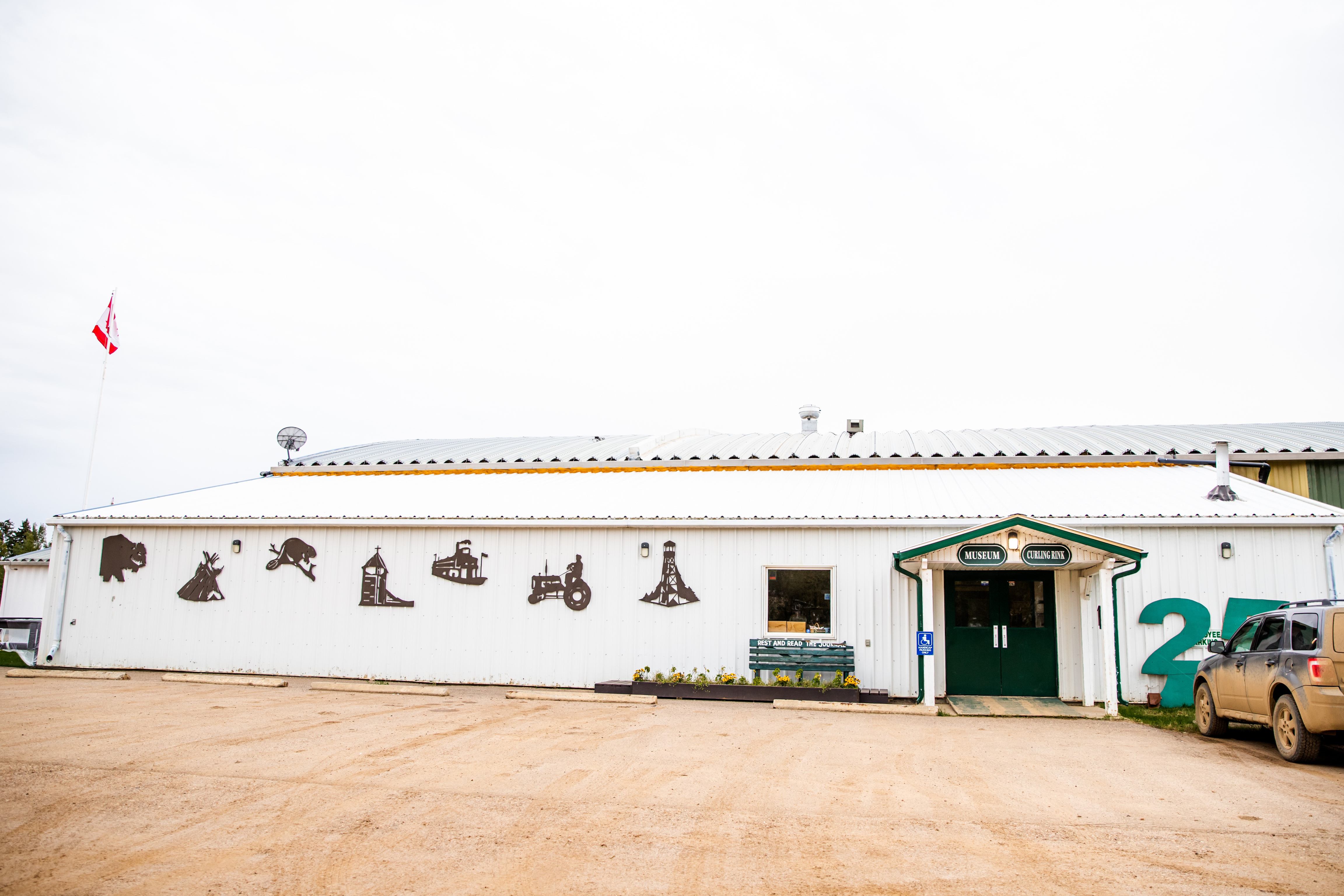 Fort Vermilion Heritage Centre and Tourist Information | Canada's Alberta