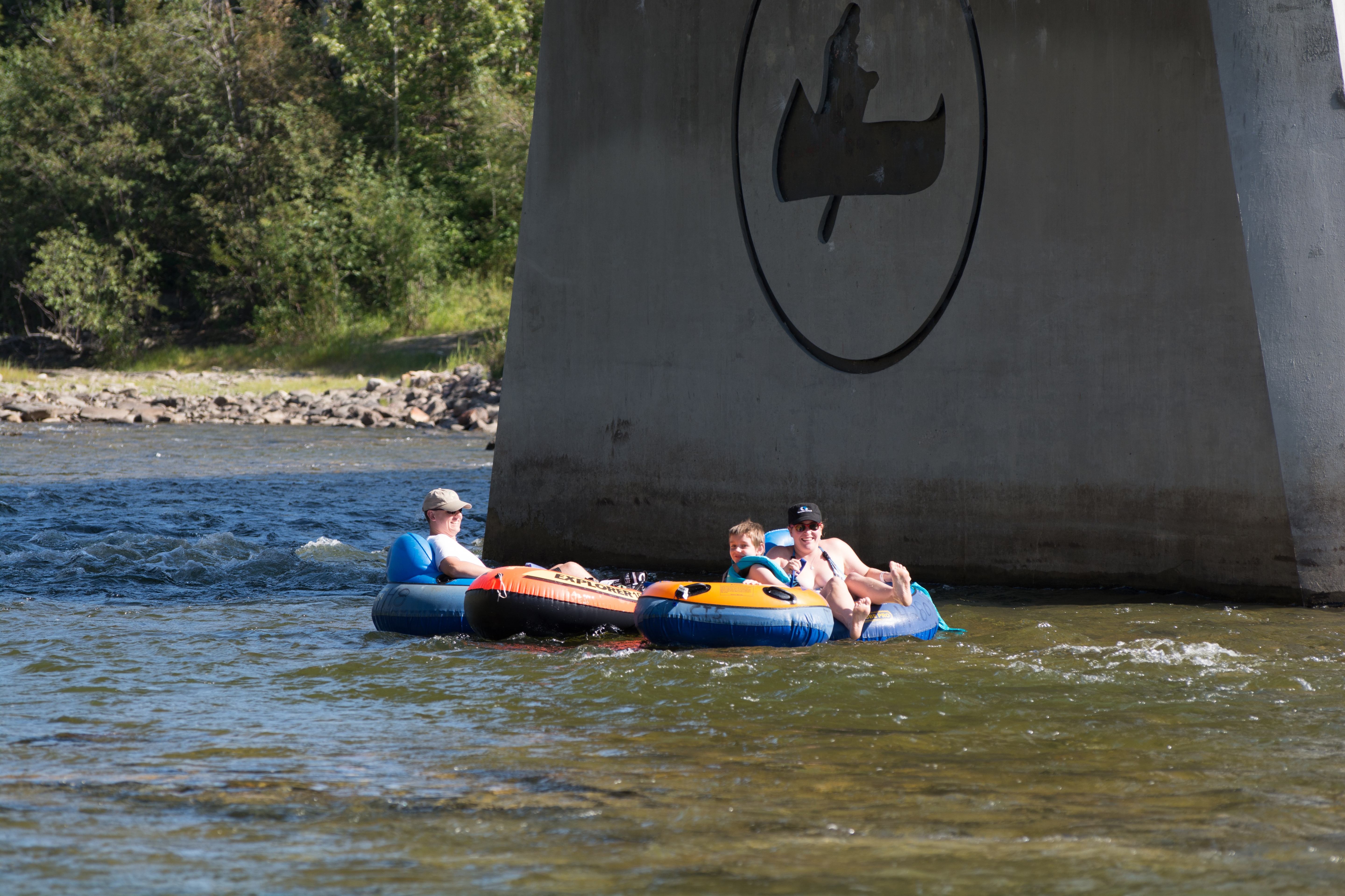 Pembina River Tubing | Alberta Canada
