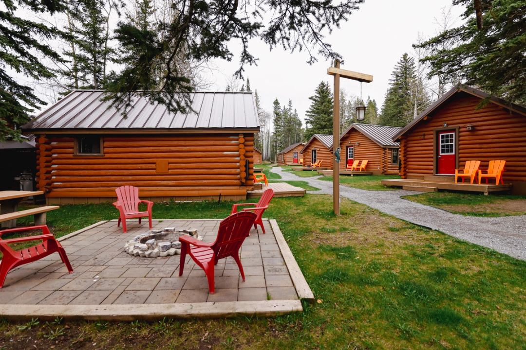 Jasper Gates Resort & RV | Canada's Alberta