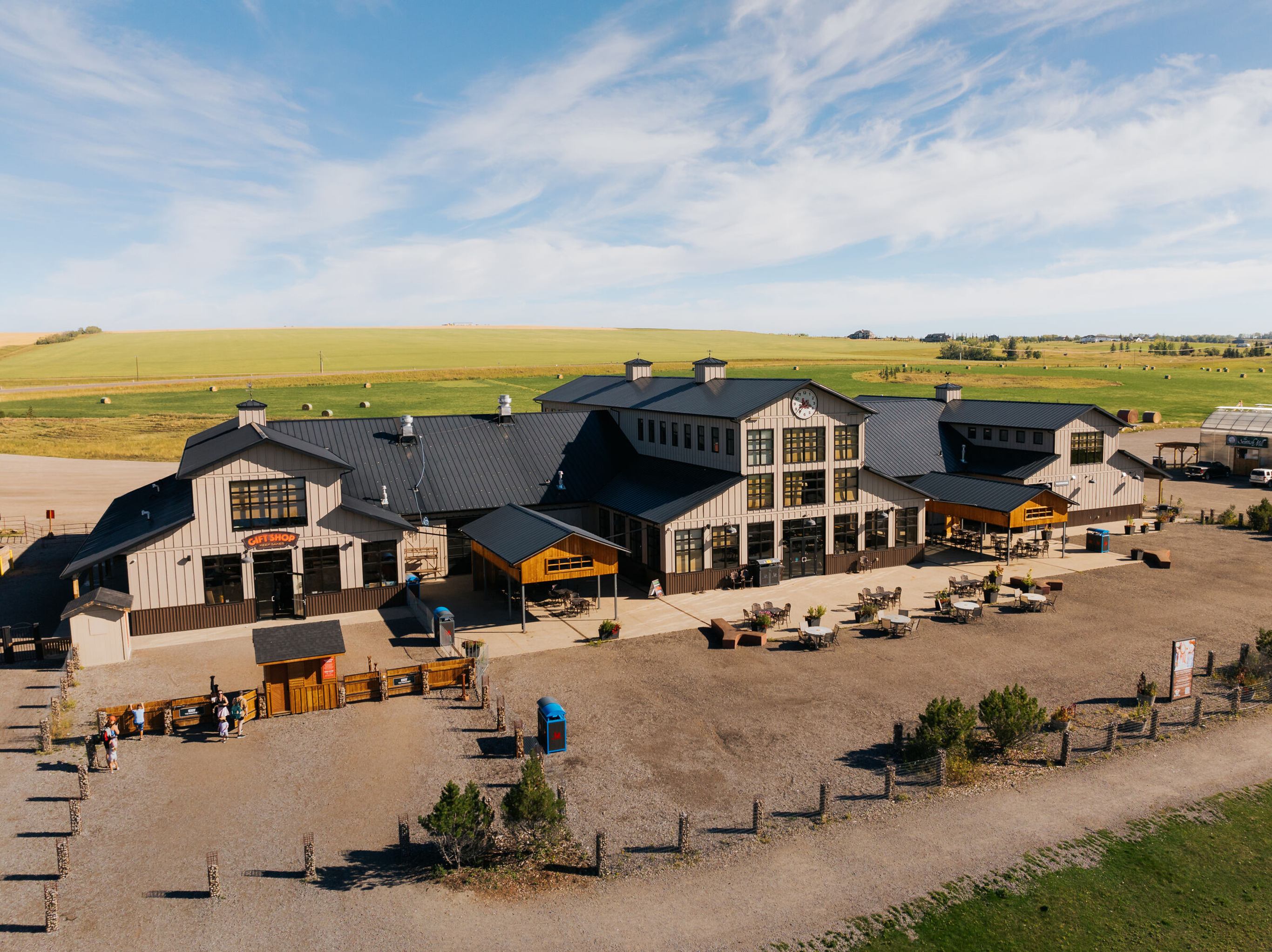 Granary Road - Farmer's Market | Canada's Alberta