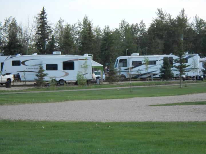 Leduc Lions Campground | Alberta Canada