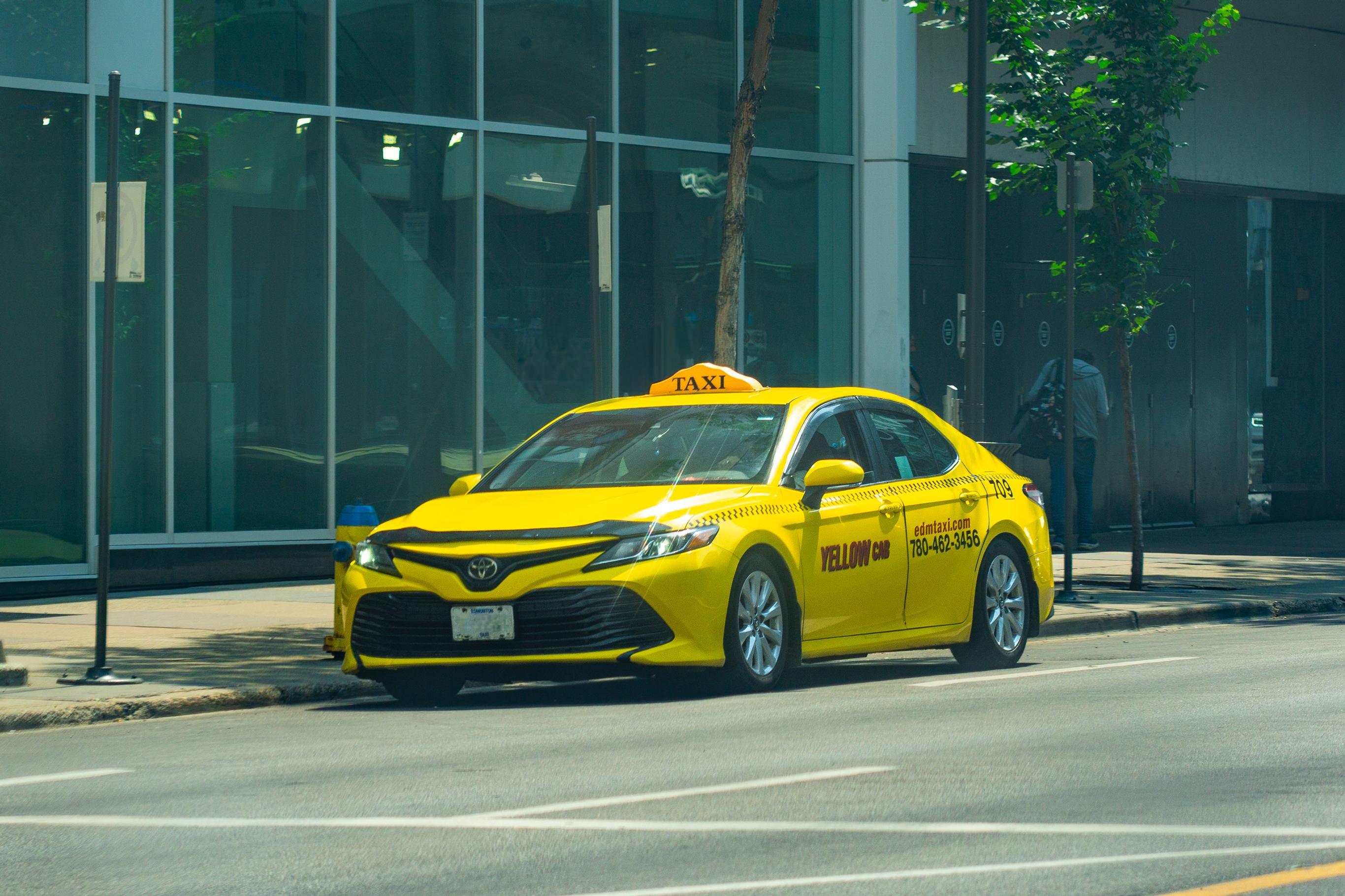 Greater Edmonton Taxi Service | Canada's Alberta