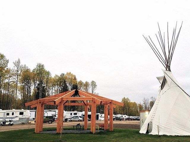 Eagle River Tourism RV Park | Canada's Alberta