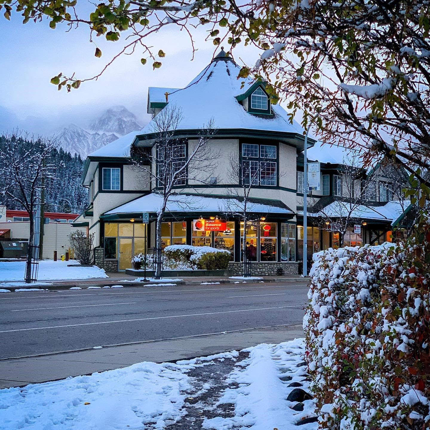 Jasper Source of Sports | Canada's Alberta