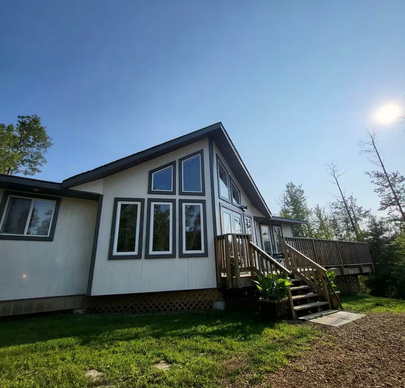 Aspen Cottage at Fork Lake | Alberta Canada