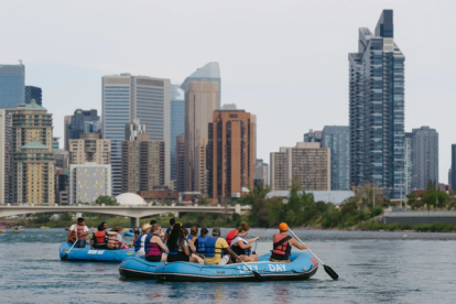 Lazy Day Raft Rentals | Canada's Alberta