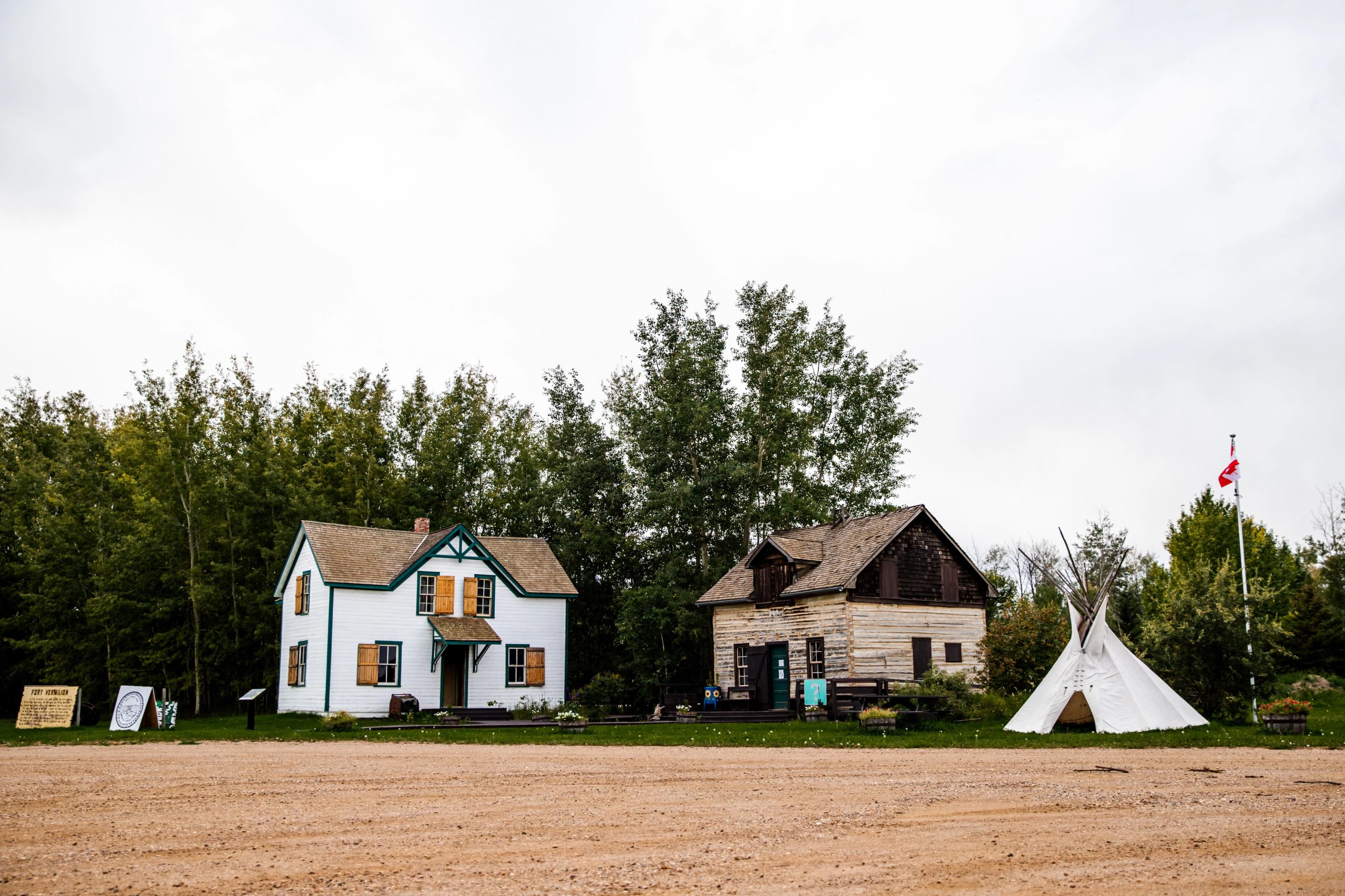 Fort Vermilion Heritage Centre and Tourist Information | Canada's Alberta