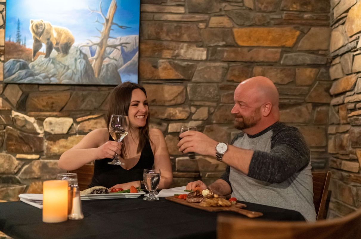 The Ridge Restaurant at Stoney Nakoda Resort & Casino | Canada's Alberta