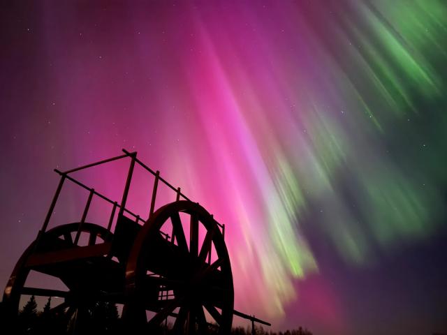 Alberta's Largest Red River Cart | Canada's Alberta