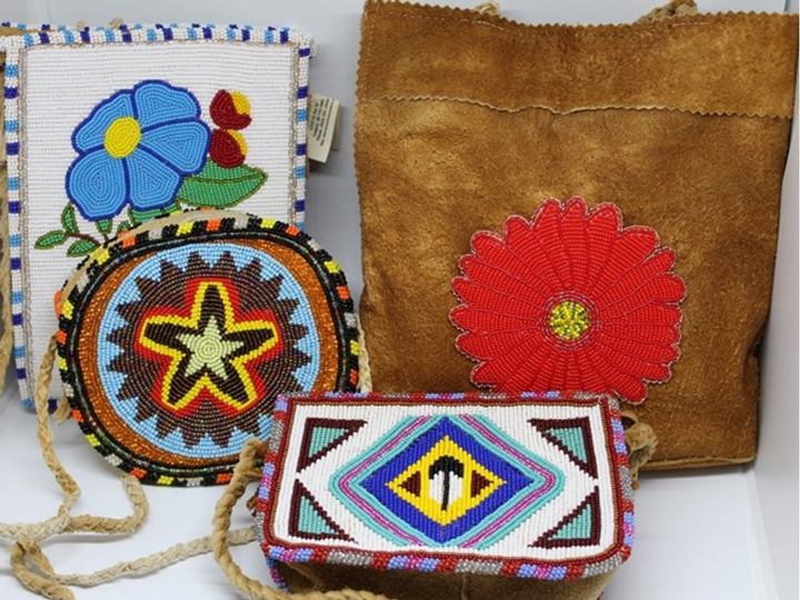 Moonstone Creation Native Gallery & Giftshop | Alberta Canada