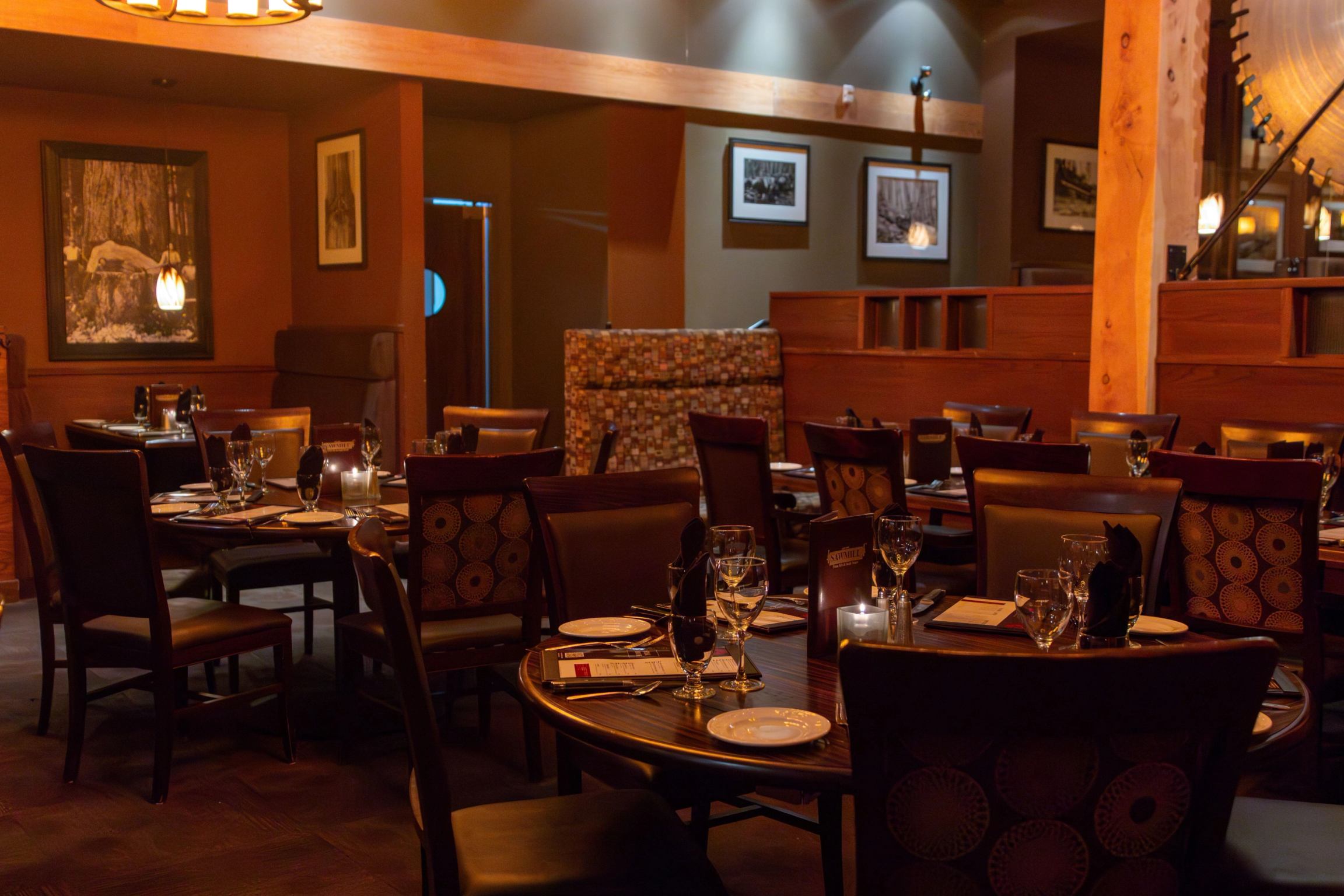 Sawmill Prime Rib & Steak House, Stony Plain | Canada's Alberta