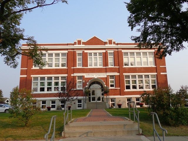 Red Brick Arts Centre & Museum | Canada's Alberta