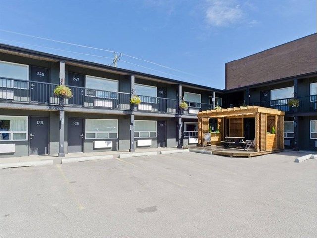 Centro Motel | Canada's Alberta