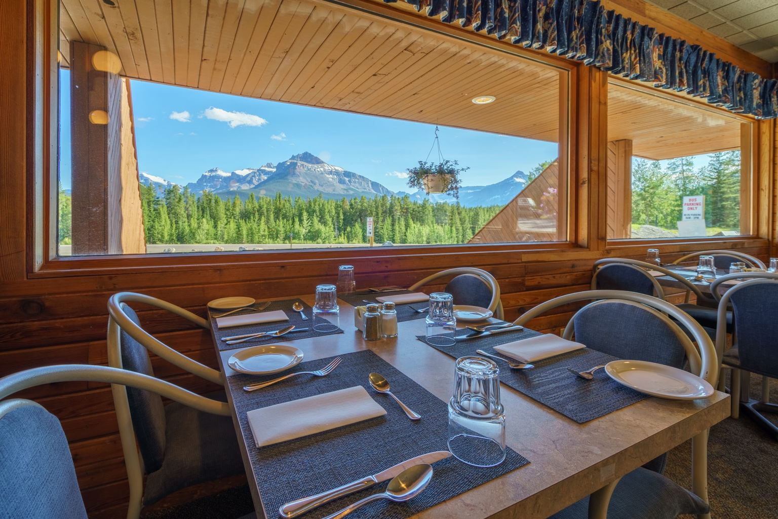 The Crossing Resort | Canada's Alberta