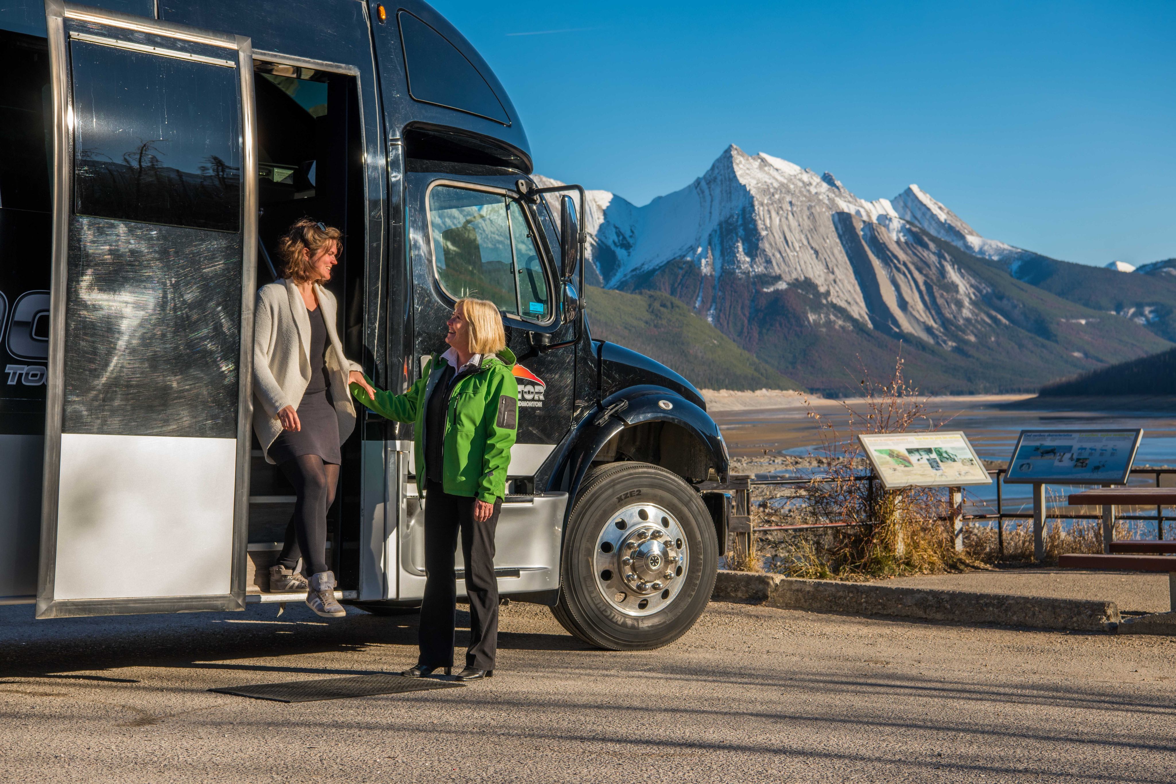 SunDog Transportation and Tours Ltd. | Canada's Alberta