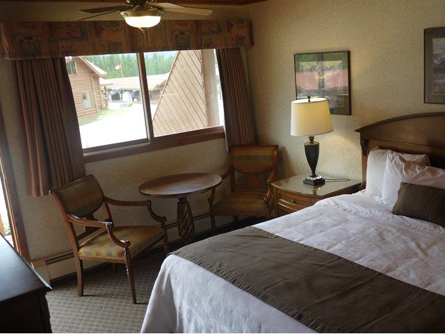 The Crossing | Canada's Alberta