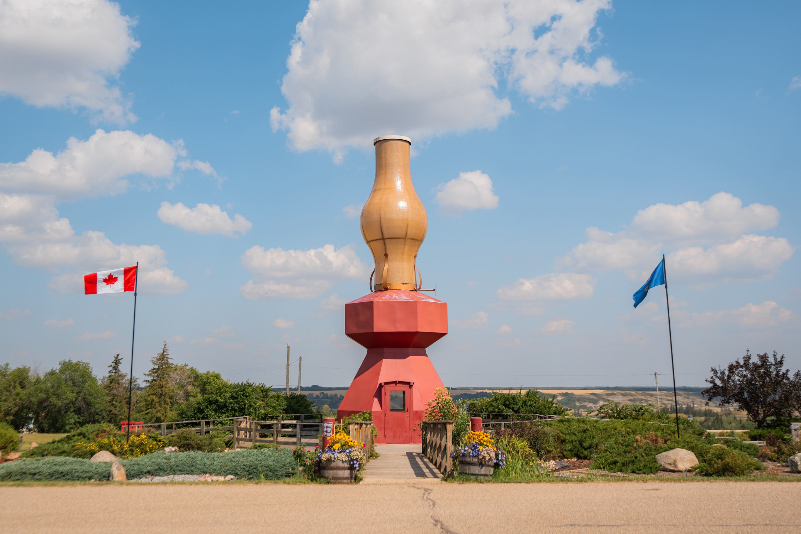 World's Largest Lamp | Canada's Alberta
