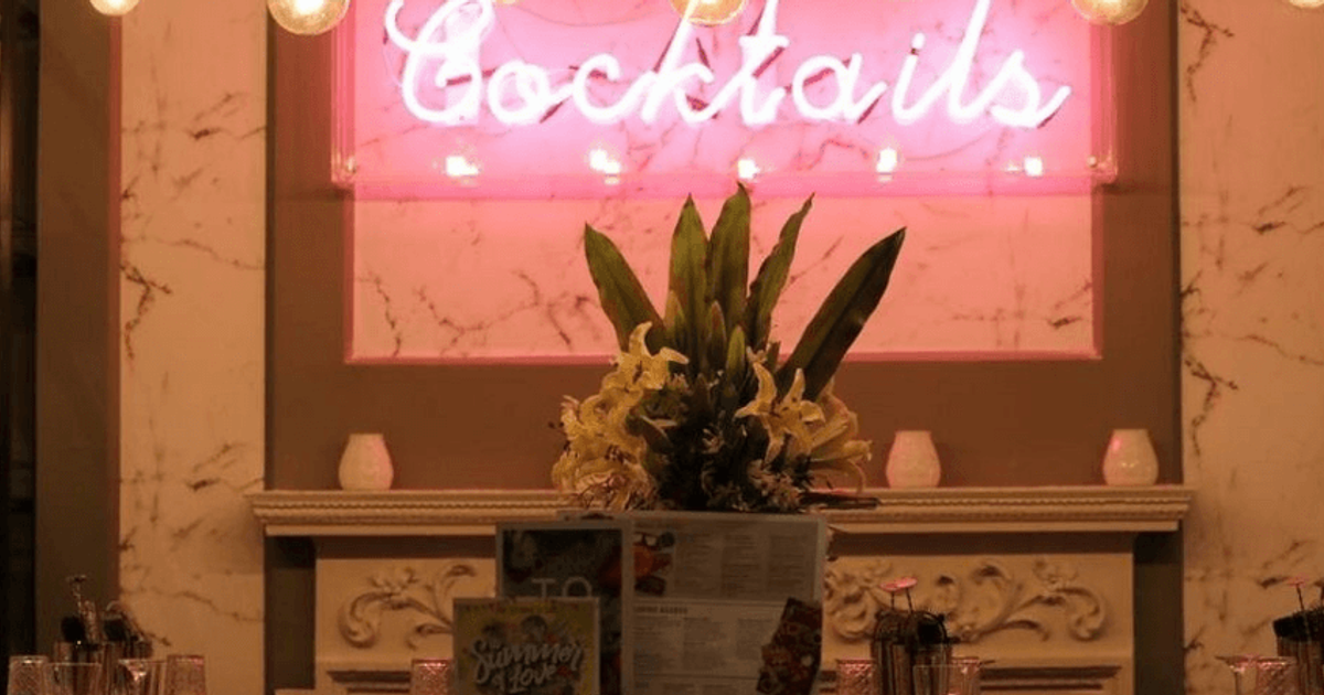 40s & 50s Singles Mixer at Slug and Lettuce in Bath | Love at First Sign™