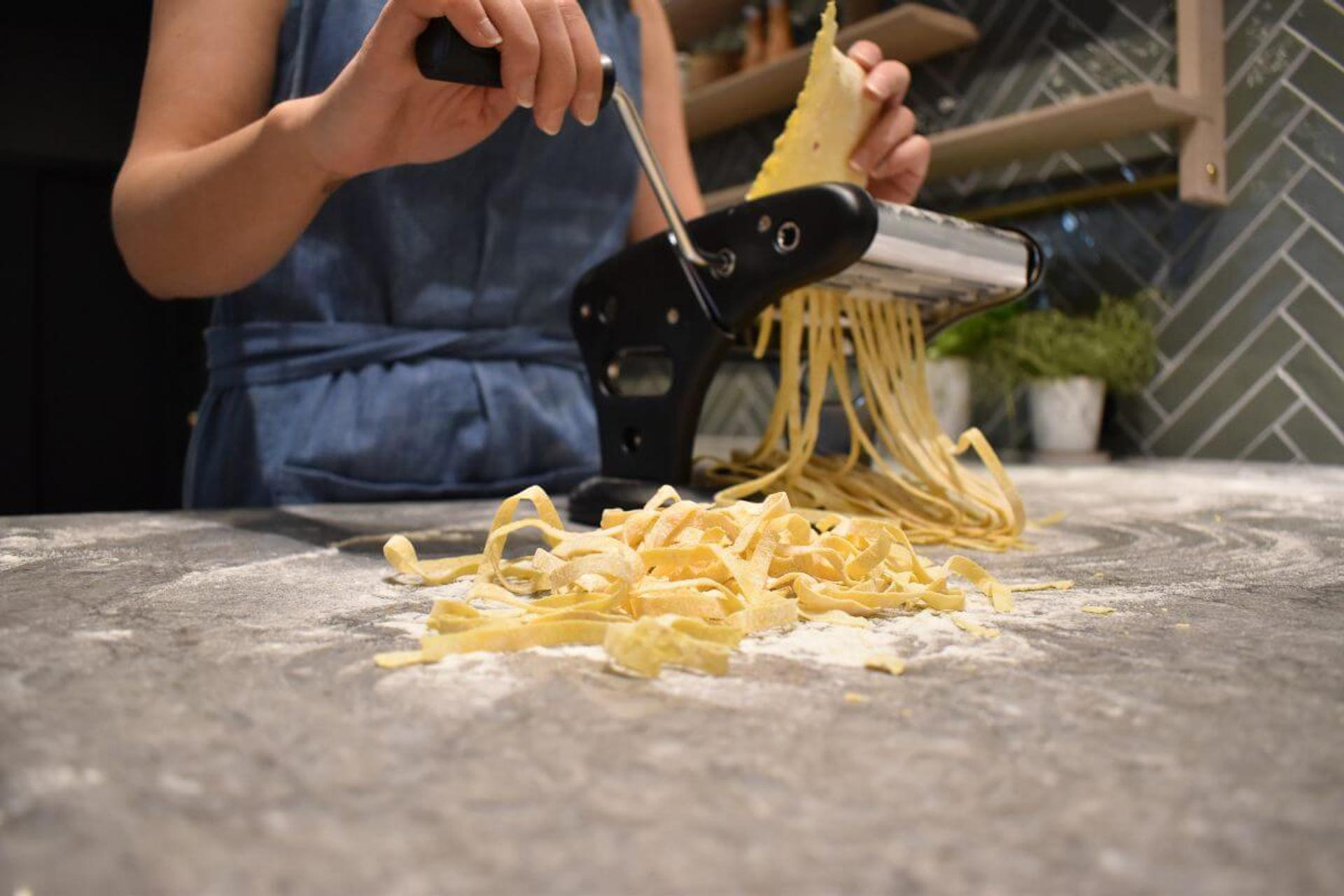 Slik lykkes du med hjemmelaget pasta | Jernia