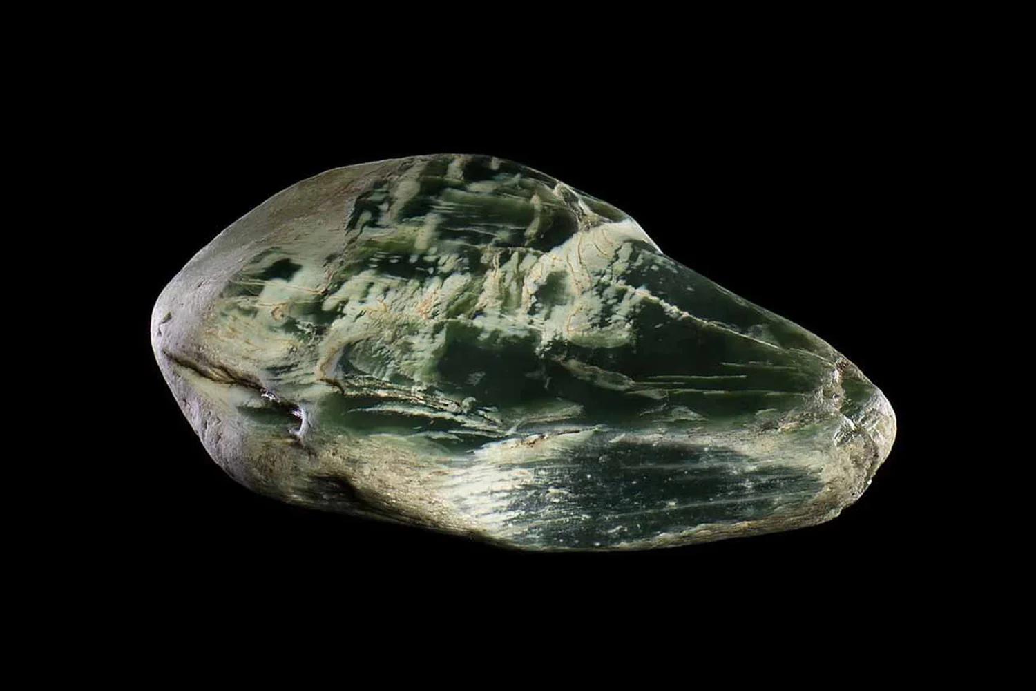 Uncovering the similarities and differences between Canadian Jade and ...