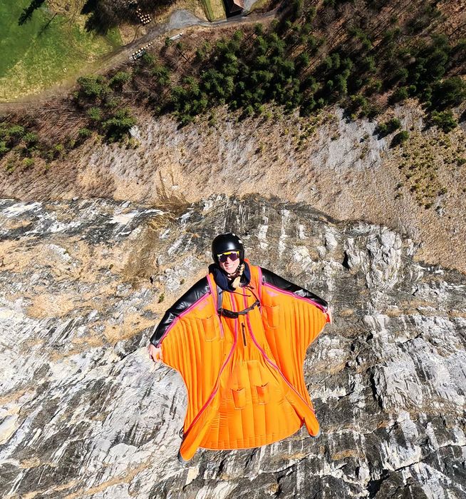BASE jumping gear: BASE jumping parachute: LOW-KI 2 | Squirrel